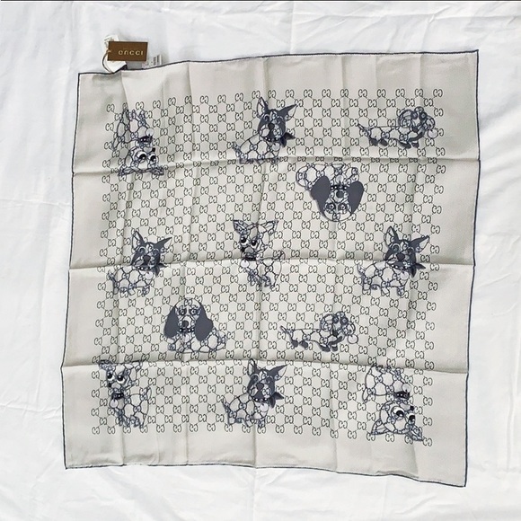 Gucci | Accessories | Nwt Authentic Gucci Limited Dog Print Silk Scarf ...